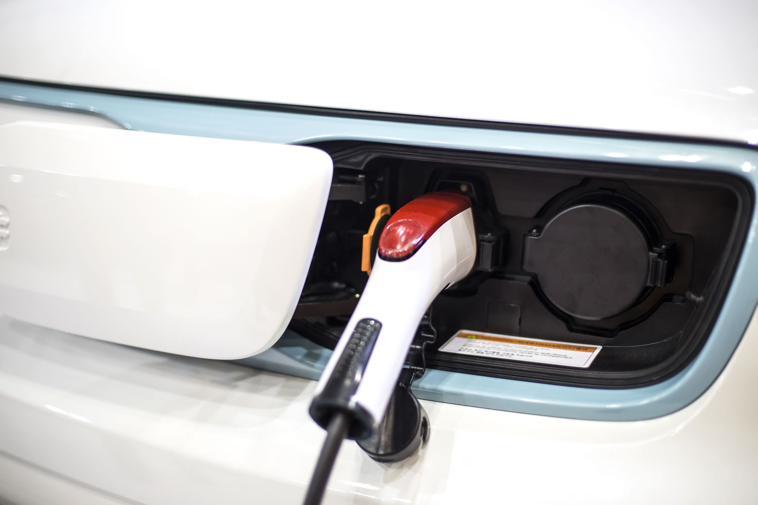 5 things about EC chargers your installer should know - Tezelec